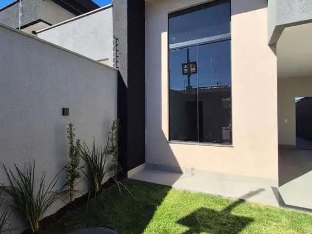 Casa / Sobrado para Venda em Aparecida de Goiânia/GO Parque Veiga Jardim 3 Quartos