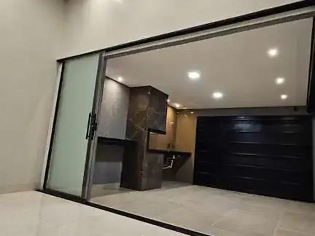 Casa / Sobrado para Venda em Aparecida de Goiânia/GO Parque Montreal 2 Quartos