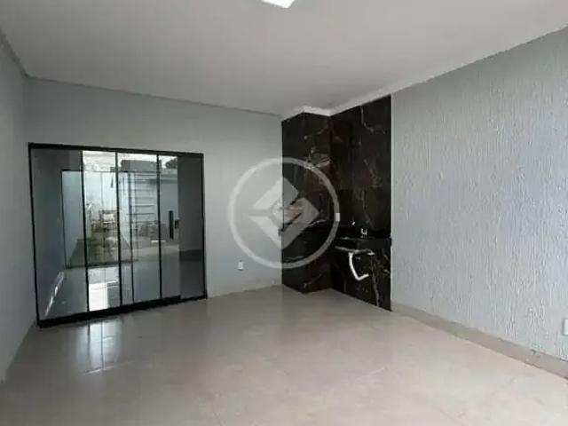 Casa / Sobrado para Venda em Aparecida de Goiânia/GO Parque Primavera 3 Quartos
