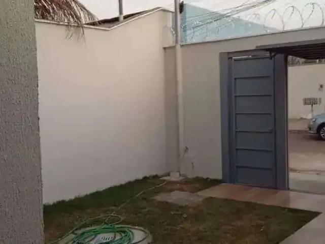 Casa / Sobrado para Venda em Aparecida de Goiânia/GO Residencial Solar Central Park 3 Quartos