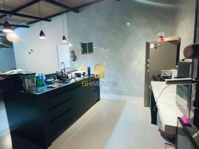 Casa / Sobrado para Venda em Aparecida de Goiânia/GO Setor Aeroporto Sul 3 Quartos