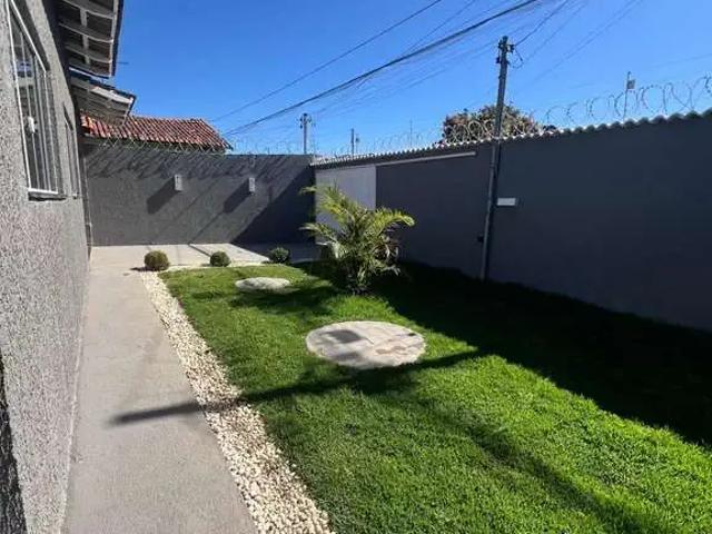 Casa / Sobrado para Venda em Aparecida de Goiânia/GO Setor Aeroporto Sul 3 Quartos
