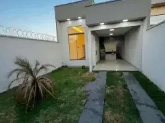 Casa / Sobrado para Venda em Aparecida de Goiânia/GO Setor Aeroporto Sul 2ª Etapa 3 Quartos