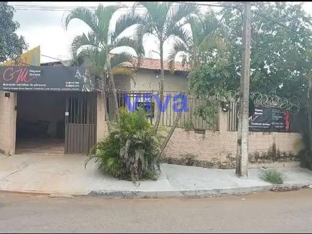 Casa / Sobrado para Venda em Aparecida de Goiânia/GO Setor Araguaia Acréscimo 2 Quartos