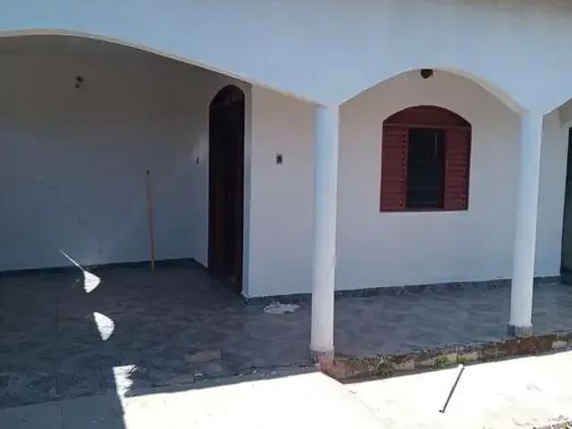 Casa / Sobrado para Venda em Aparecida de Goiânia/GO Setor Garavelo 2 Quartos