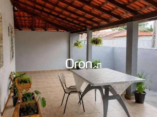 Casa / Sobrado para Venda em Aparecida de Goiânia/GO Setor Garavelo 3 Quartos