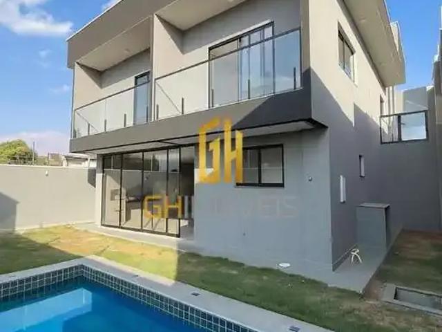 Casa / Sobrado para Venda em Aparecida de Goiânia/GO Setor Garavelo 3 Quartos