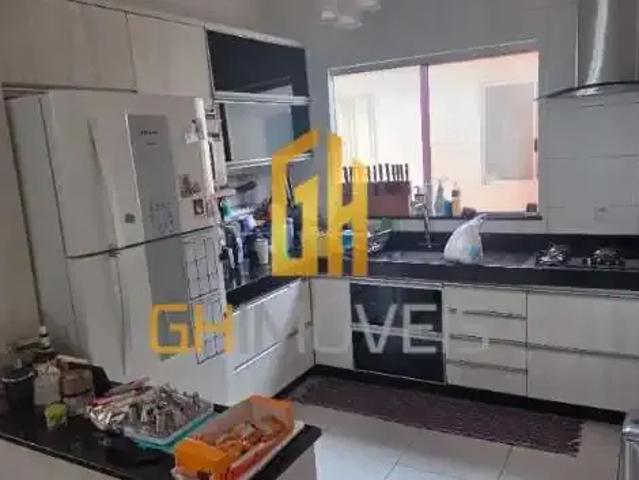 Casa / Sobrado para Venda em Aparecida de Goiânia/GO Sítios Santa Luzia 3 Quartos