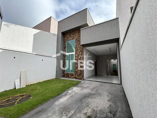 Casa / Sobrado para Venda em Aparecida de Goiânia/GO Sítios Santa Luzia 3 Quartos