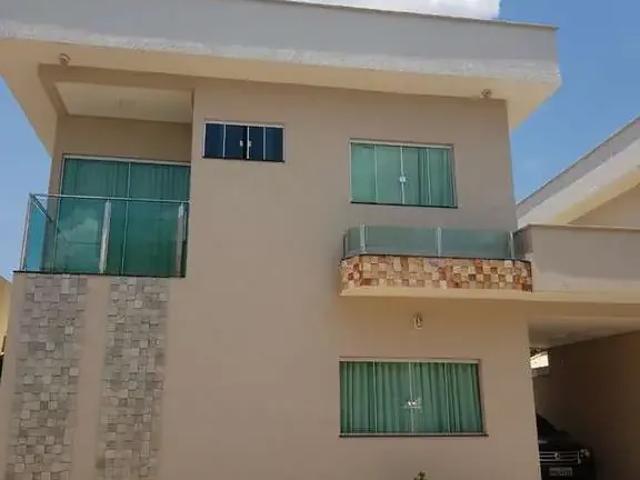 Casa / Sobrado para Venda em Aparecida de Goiânia/GO Sítios Santa Luzia 3 Quartos