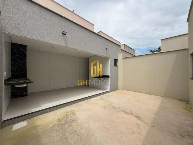 Casa / Sobrado para Venda em Aparecida de Goiânia/GO Sítios Santa Luzia 3 Quartos