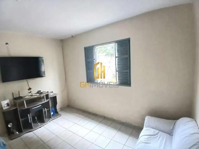 Casa / Sobrado para Venda em Aparecida de Goiânia/GO Sítios Santa Luzia 3 Quartos