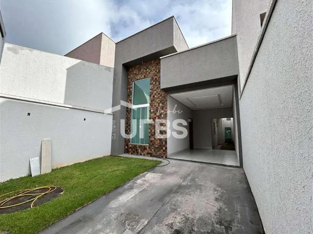 Casa / Sobrado para Venda em Aparecida de Goiânia/GO Sítios Santa Luzia 3 Quartos