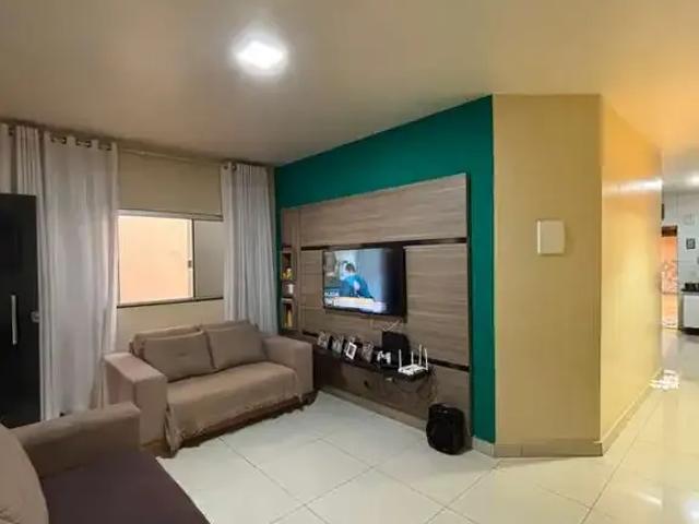 Casa / Sobrado para Venda em Aparecida de Goiânia/GO Vila Alzira 3 Quartos