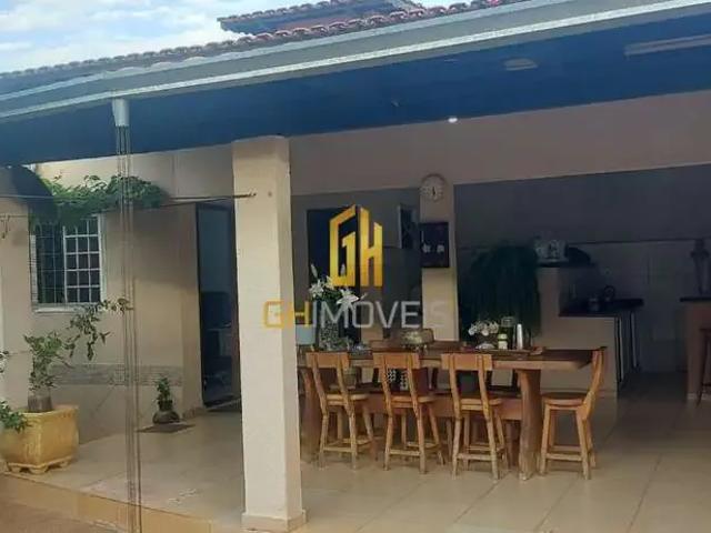 Casa / Sobrado para Venda em Aparecida de Goiânia/GO Vila Mariana 4 Quartos