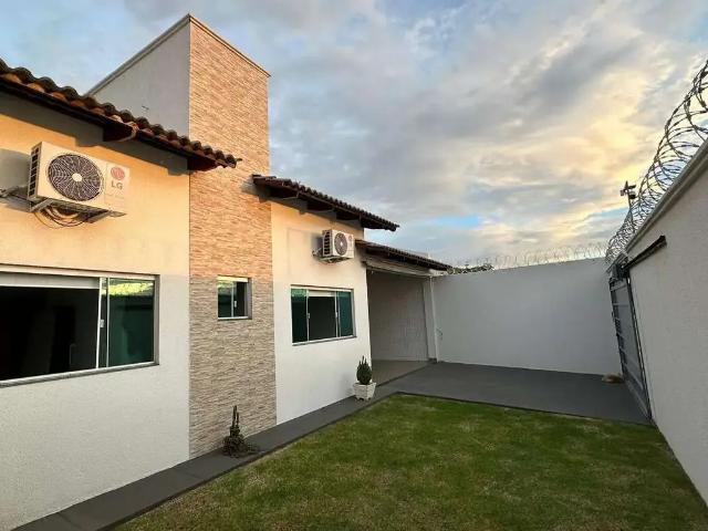 Casa / Sobrado para Venda em Aparecida de Goiânia/GO Vila Mariana 3 Quartos