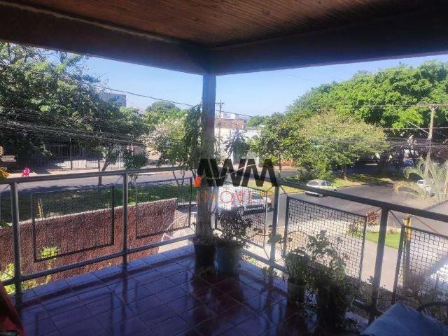 Casa / Sobrado para Venda em Aparecida de Goiânia/GO Vila São Tomaz 4 Quartos