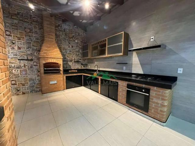 Casa / Sobrado para Venda em Aparecida/SP Itaguaçú 3 Quartos