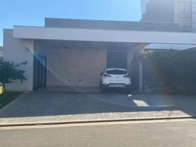 Casa / Sobrado para Venda em Apucarana/PR Jardim Espanha 3 Quartos