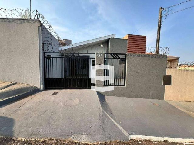 Casa / Sobrado para Venda em Apucarana/PR Jardim Menegazzo 3 Quartos