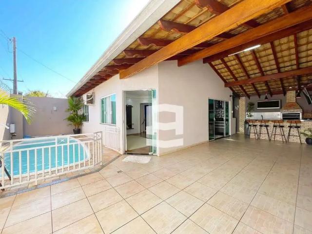 Casa / Sobrado para Venda em Apucarana/PR Residencial Interlagos 2 Quartos