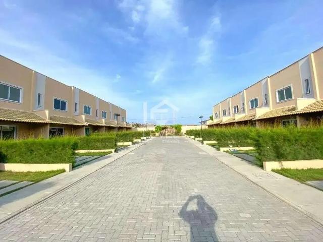 Casa / Sobrado para Venda em Aquiraz/CE Centro 2 Quartos