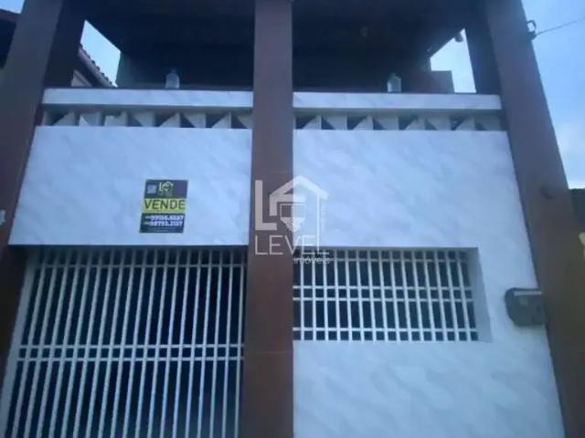 Casa / Sobrado para Venda em Aquiraz/CE Centro 3 Quartos