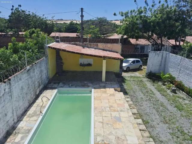 Casa / Sobrado para Venda em Aquiraz/CE Centro 3 Quartos