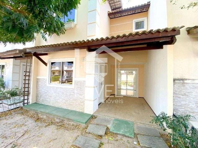 Casa / Sobrado para Venda em Aquiraz/CE Centro 3 Quartos