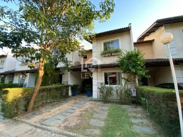Casa / Sobrado para Venda em Aquiraz/CE Centro 3 Quartos