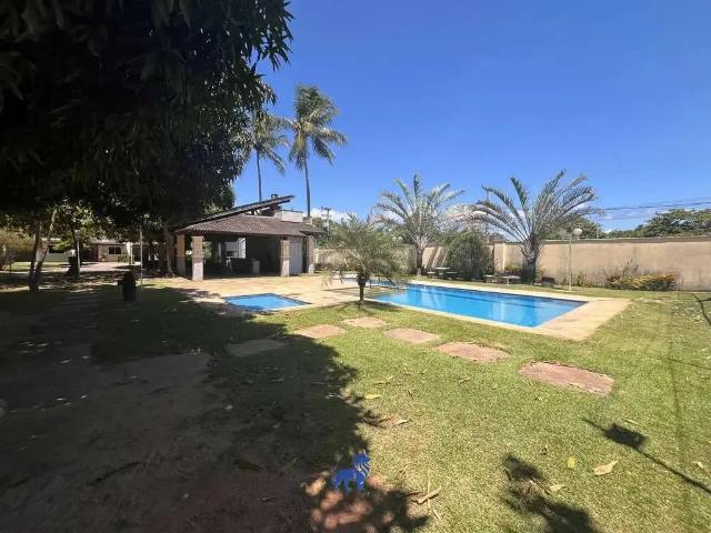 Casa / Sobrado para Venda em Aquiraz/CE Centro 3 Quartos