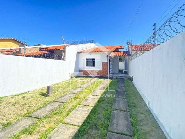 Casa / Sobrado para Venda em Aquiraz/CE Centro 3 Quartos