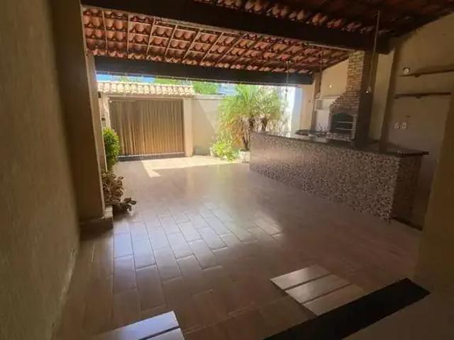 Casa / Sobrado para Venda em Aquiraz/CE Centro 3 Quartos
