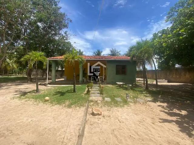 Casa / Sobrado para Venda em Aquiraz/CE Centro 3 Quartos
