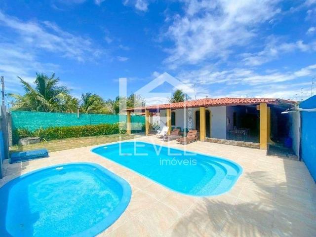 Casa / Sobrado para Venda em Aquiraz/CE Centro 5 Quartos
