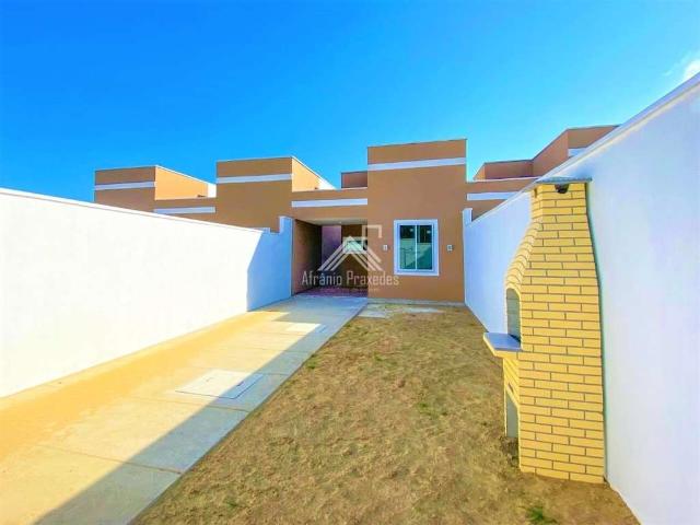 Casa / Sobrado para Venda em Aquiraz/CE Antônio Miguel 2 Quartos