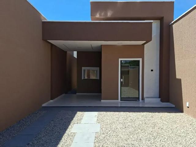 Casa / Sobrado para Venda em Aquiraz/CE Divineia 3 Quartos