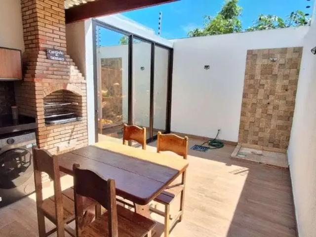Casa / Sobrado para Venda em Aquiraz/CE Porto das Dunas 2 Quartos