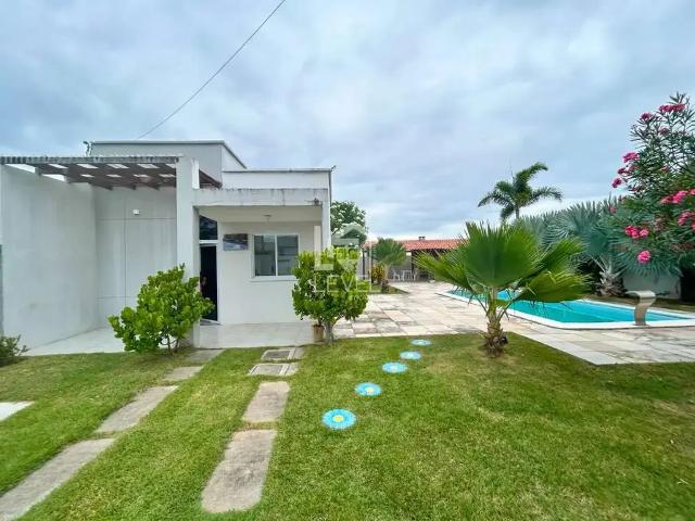 Casa / Sobrado para Venda em Aquiraz/CE Patacas 2 Quartos