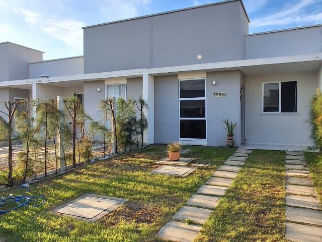 Casa / Sobrado para Venda em Aquiraz/CE Tapera 2 Quartos