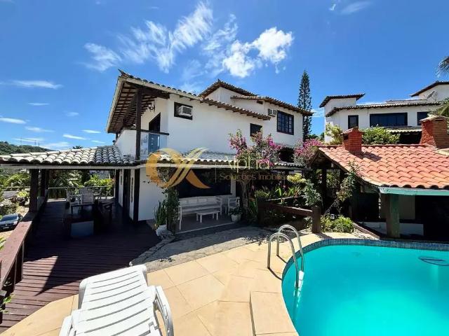 Casa / Sobrado para Venda em Armação dos Búzios/RJ Alto de Búzios 5 Quartos