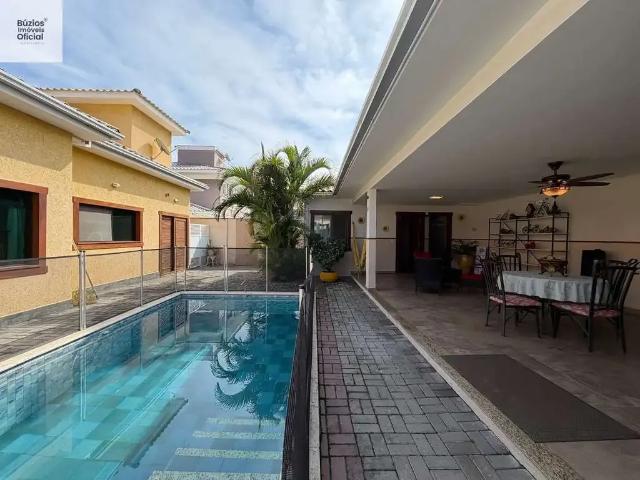 Casa / Sobrado para Venda em Armação dos Búzios/RJ Caravelas 4 Quartos