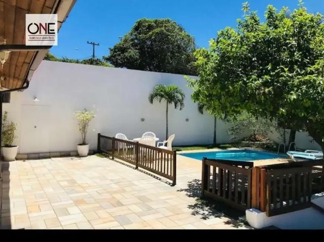 Casa / Sobrado para Venda em Armação dos Búzios/RJ Centro 4 Quartos
