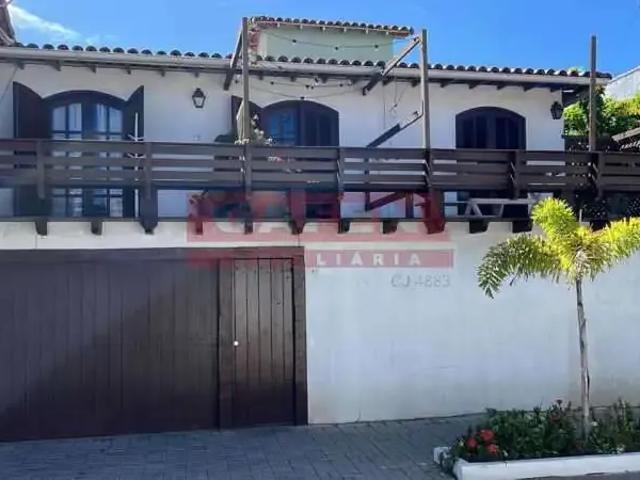 Casa / Sobrado para Venda em Armação dos Búzios/RJ Centro 4 Quartos