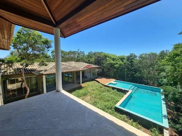 Casa / Sobrado para Venda em Armação dos Búzios/RJ Ferradura 4 Quartos