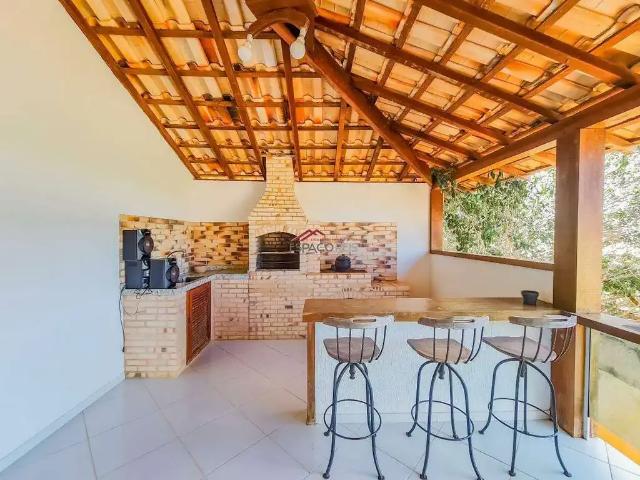 Casa / Sobrado para Venda em Armação dos Búzios/RJ Ferradura 4 Quartos