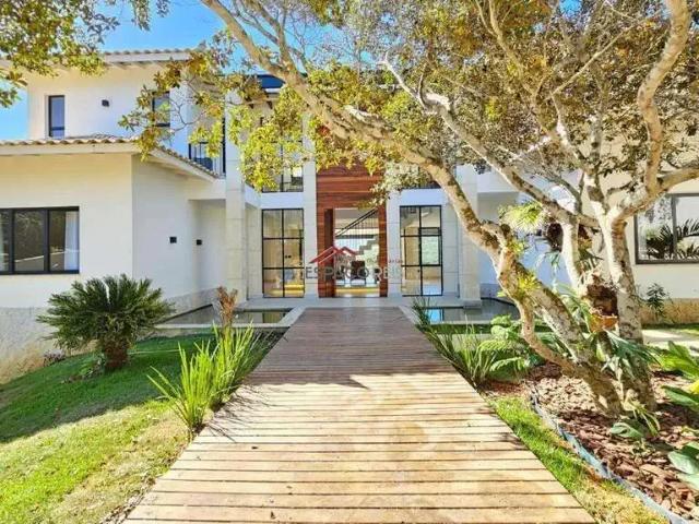 Casa / Sobrado para Venda em Armação dos Búzios/RJ Ferradura 5 Quartos