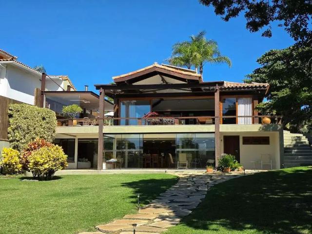 Casa / Sobrado para Venda em Armação dos Búzios/RJ Ferradura 5 Quartos