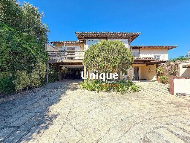 Casa / Sobrado para Venda em Armação dos Búzios/RJ Ferradura 8 Quartos
