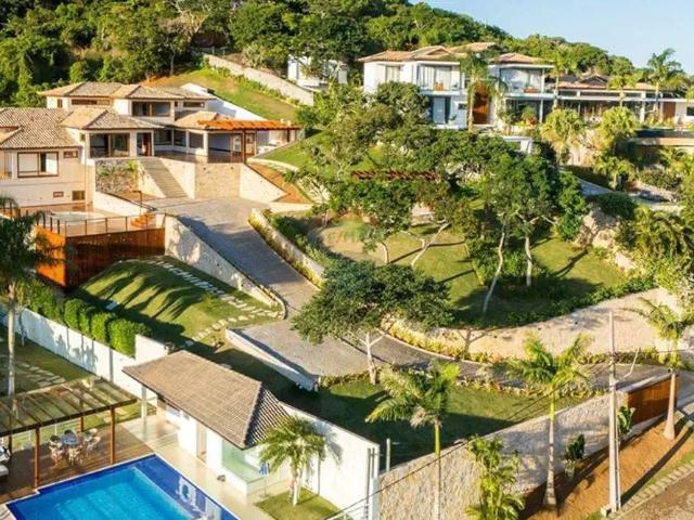 Casa / Sobrado para Venda em Armação dos Búzios/RJ Ferradura 8 Quartos